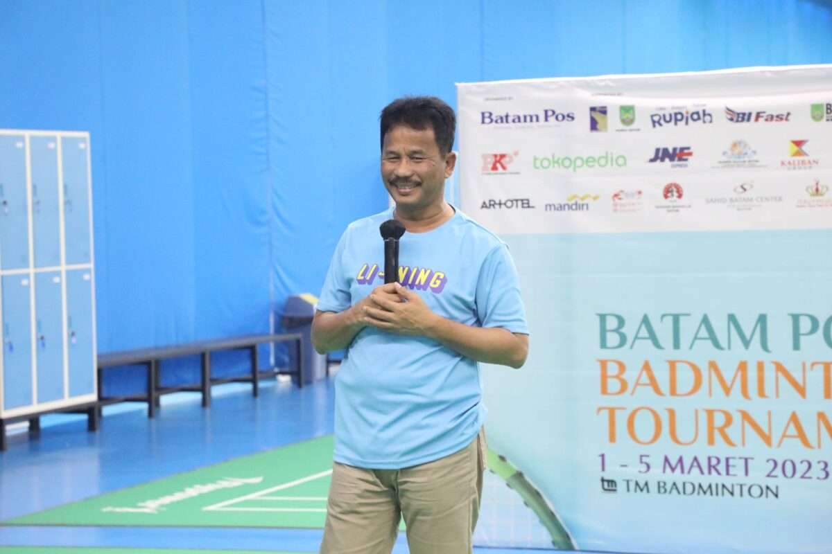 Dukung Event Olah Raga, Kepala BP Batam Buka Batam Pos Badminton ...